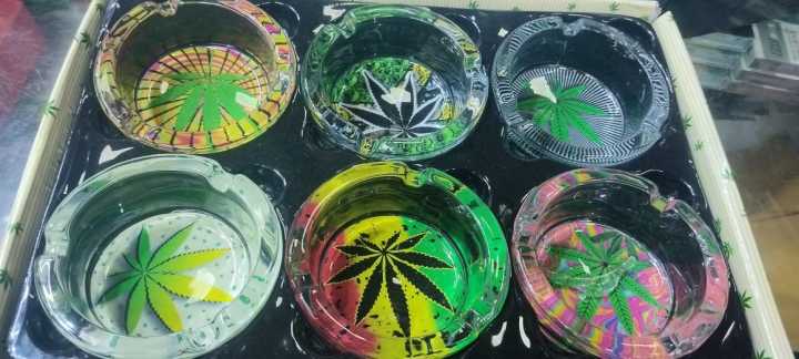 Marijuana Leaf Glass Ashtray Smoke Thc Cannabis Pot 420 Design ...