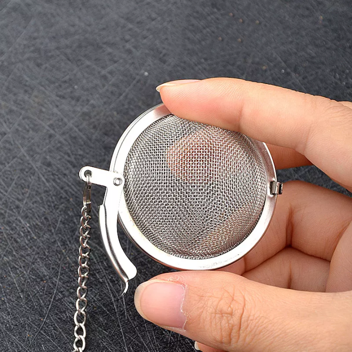Stainless Steel Wire Mesh Spherical Tea Strainer Chain And Hook ...