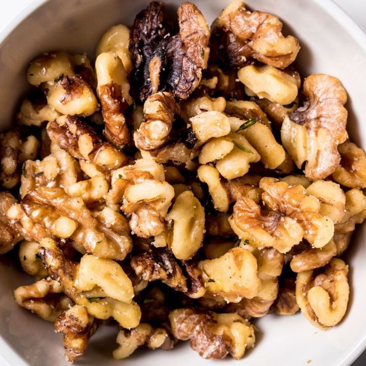 Roasted Walnut/ Dry Fruits/ Dry Food/ Nut/ Badam/ Vaja Akhrot- 500 gm ...