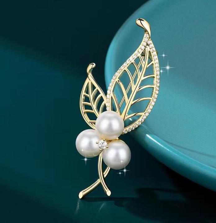 Spring and summer Leaf pearl brooch tide personality brooch pin ...
