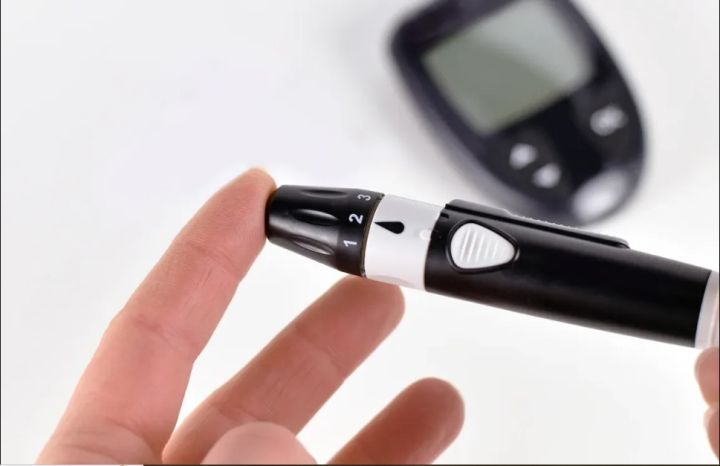 1PCS Blood Glucose Pen Lancing Device For Diabetics Blood Collect 5 ...