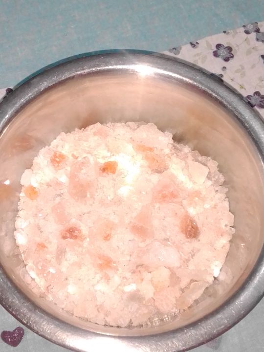Fresh Himalayan Natural Pink Salt Rock Salt 100G (Pakistani) | Daraz.com.bd