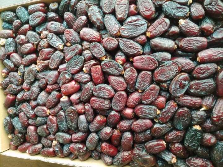 Safawi/ Kalmi dates (regular grade) 5kg imported box | Daraz.com.bd
