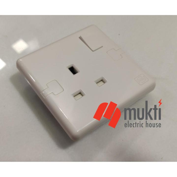 MK Made in Singapore ECORE 13A 3 Pin Flat 1 Gang Socket with Switch ...