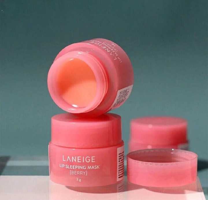 LANEIGE Lip Sleeping Mask Berry 3g -smooth and shiny lips , Authentic ...