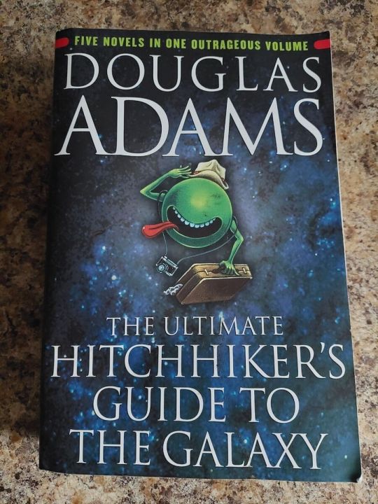 The Ultimate Hitchhiker's Guide to the Galaxy by Douglas Adams ...