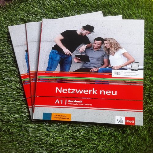 Netzwerk Neu A1 ( KURSBUCH + UBUNGSBUCH+ GlOSSAR ) (Set Of 3 Books ) German Language-Black white ...
