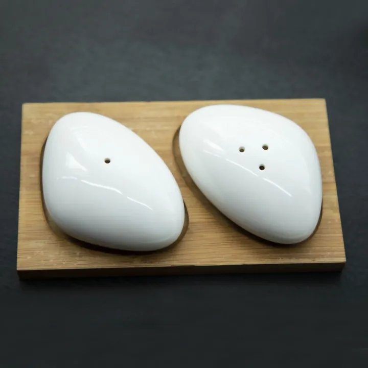 Ceramic Salt & Pepper Shaker on a tray | Daraz.com.bd