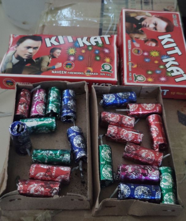Original KIT KAT for party and. 2 box 20 piece .100% Fresh. | Daraz.com.bd