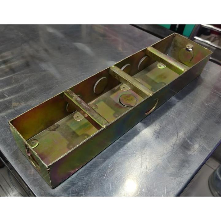 Four Gang Steel Junction Box For Electrical Wiring Square Edge Yellow ...