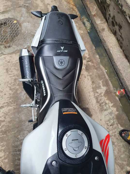 Yamaha MT15 silver CLOUR modified seat cover | Daraz.com.bd