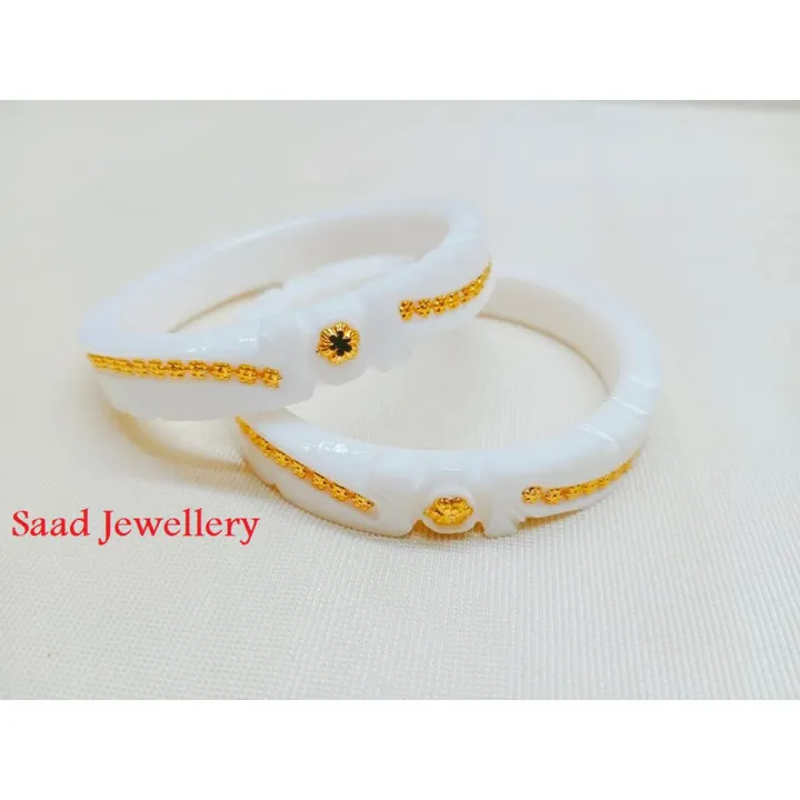 Exclusive White Shakha Pola Bangles for Women Plastic With City Golden ...