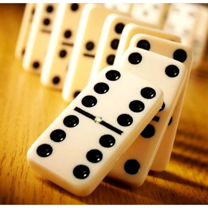 Dominoes Set 28 Piece Domino Tiles Handcrafted Classic Numbers Table ...