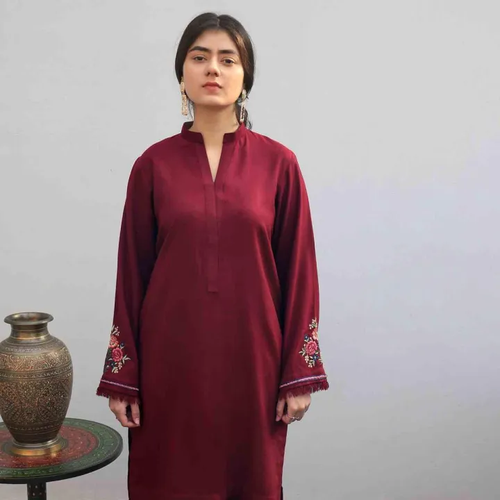 Indispensable -Pakistani Collar Neck Designs 2-piece Kurti set includes ...