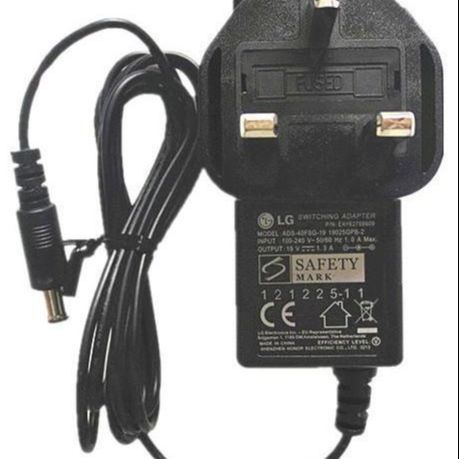 LG LCD MONITOR ADAPTER 19V - 1.3A | Daraz.com.bd