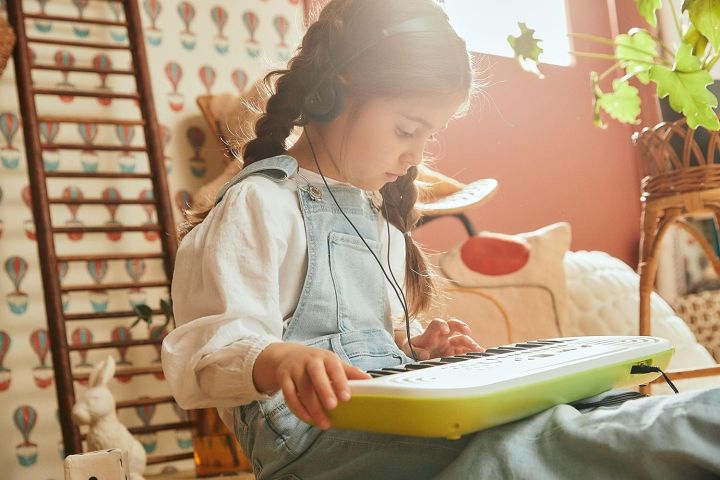 Casiotone Mini Keyboard SA-50 with Piano tones-White | Daraz.com.bd