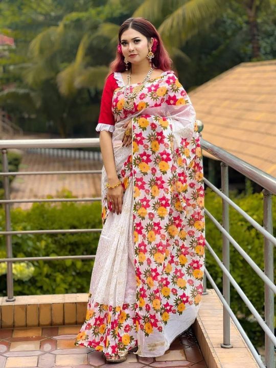 screen Print Saree New Collection Fashionable Stylish and Comfortable ...