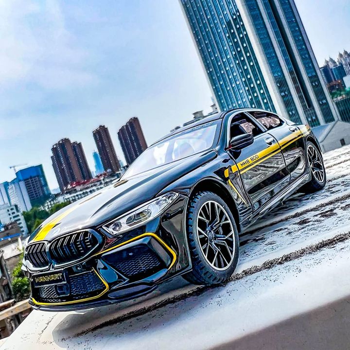1/24 BMW M8 Toy Car, Alloy Diecast Race Collectible Pull Back Model Car ...