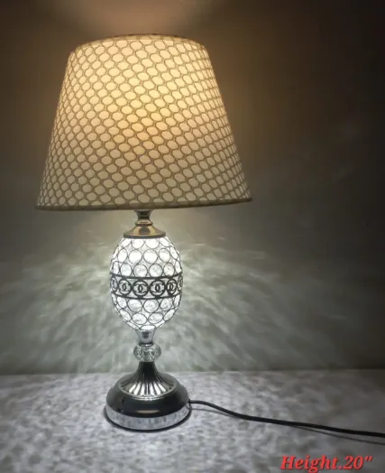 Metal Body shinny shade silver lamp shade table desk light bedroom ...