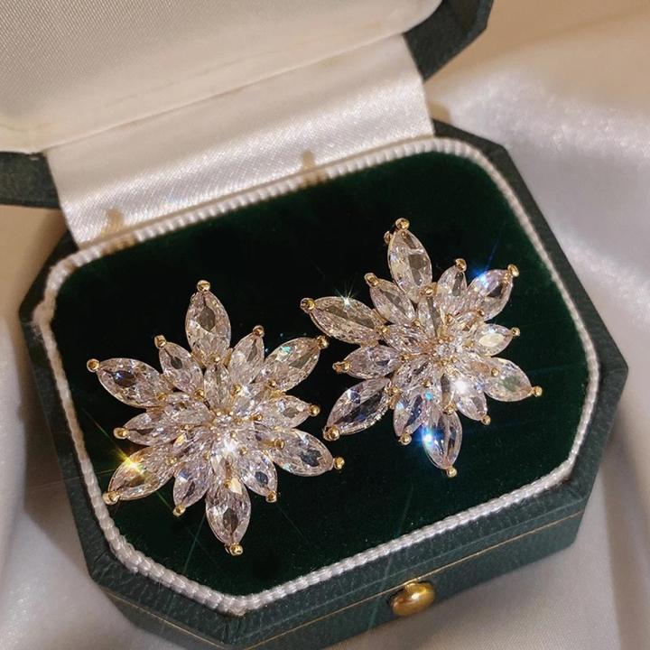 Fashion Temperament Light Luxury Zircon Flower Shiny Earrings Wedding ...
