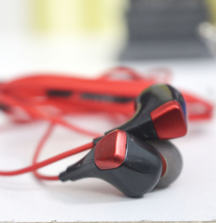 Super Quality Earphone & Multi Funclion Button M-710 Touch Music Wired ...