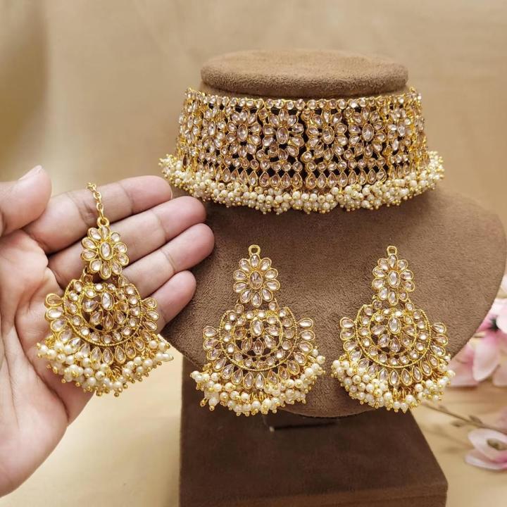 Indian Bridal gajra & pearl Choker,earring,tikli Set for women | Daraz ...