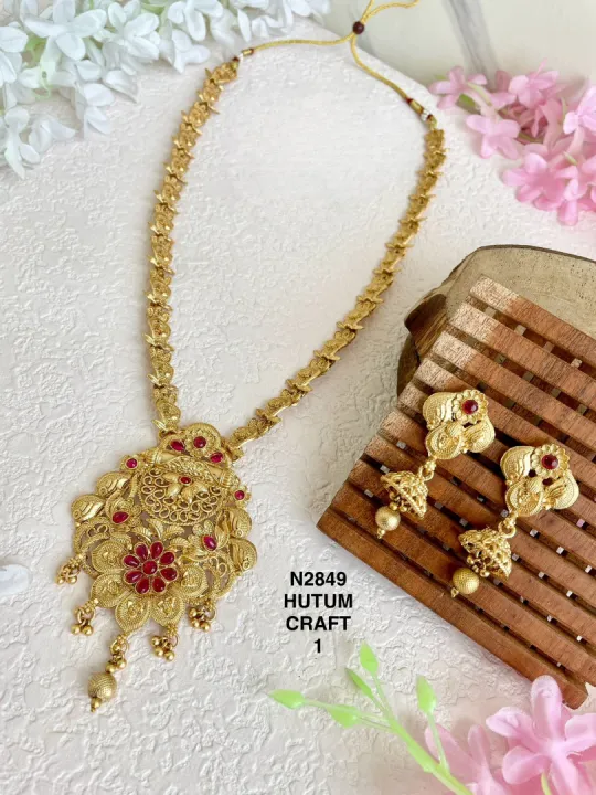 Traditional Temple Jewellery Matte Gold Long Necklace Set | Daraz.com.bd