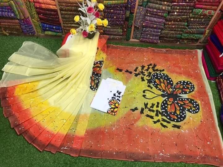 New Hand Printed Gorgeous Saree & Panjabi Combo Dress For Couple Set ...