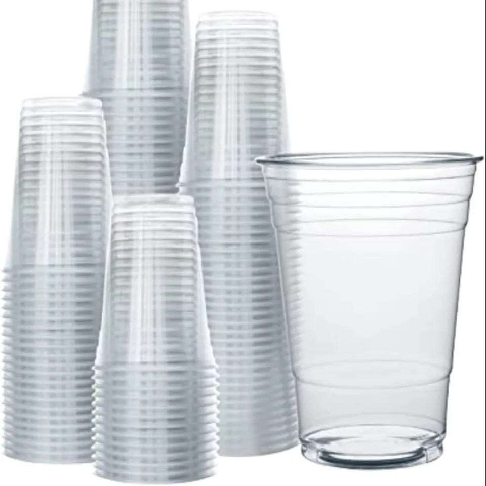 Clear disposable glasses store