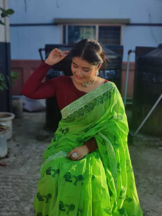 Hand print saree for girls | Daraz.com.bd