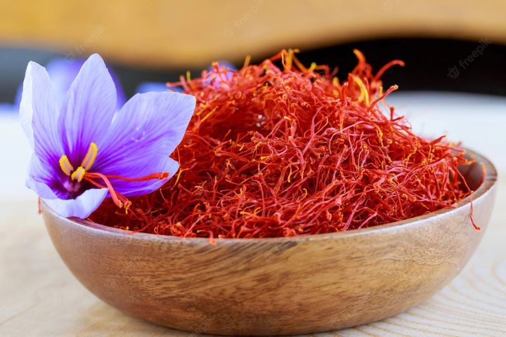 Organic Pure Saffron (Kesar)- 1 gram Zaffron | Daraz.com.bd