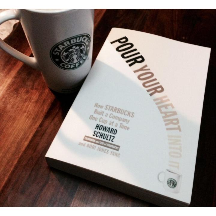 Pour Your Heart into It by Howard Schultz | Daraz.com.bd
