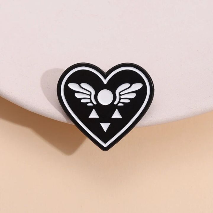Pixel-Style Delta Rune Symbol Enamel Pin Game Black Love Heart Brooch ...