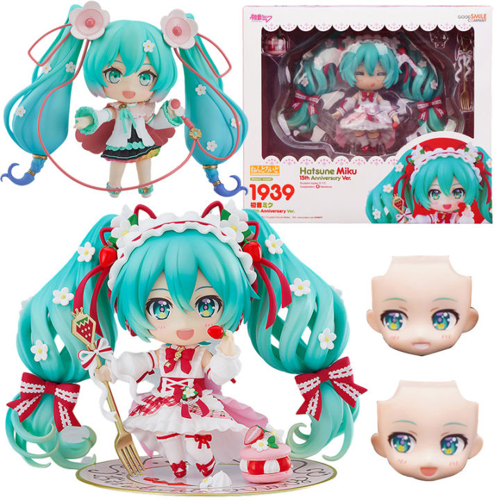 10cm #1939 Hatsune Miku Anime Figure 15th Anniversary Strawberry Miku ...