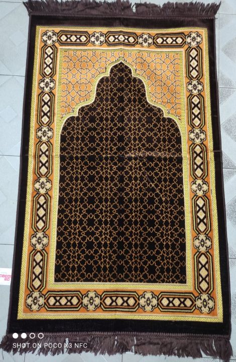 Luxurious Prayer Mat- Made in Turkey | Daraz.com.bd