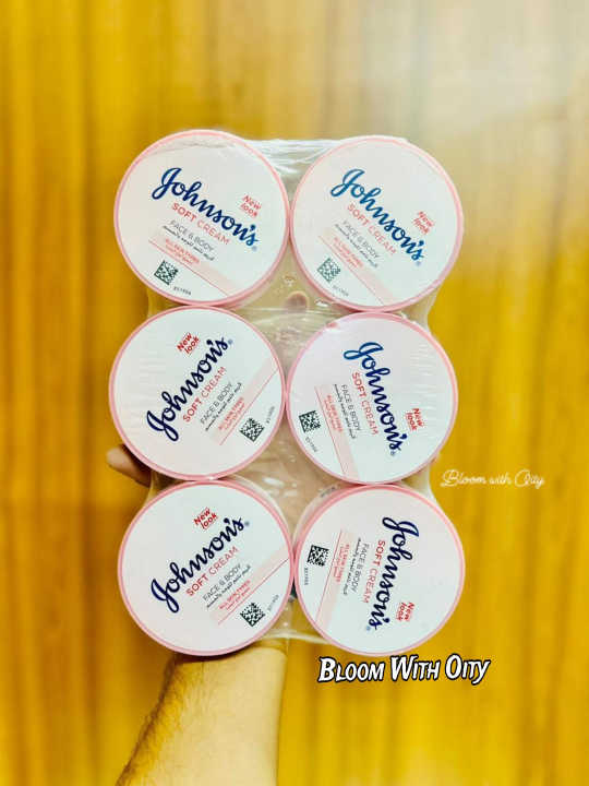 Johnson's 24 Hour Moisture Soft Cream 200ml | Daraz.com.bd