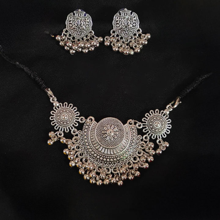 Handmade Customized Jewellery Set for Women, Gold, Silver, Trendy Metal ...