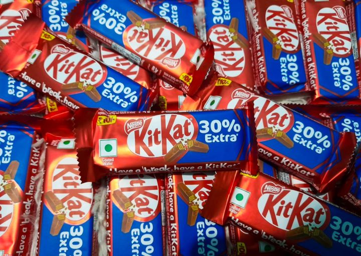 kitkat 2 finger 30% extra - 42 pcs box - 1 box | Daraz.com.bd