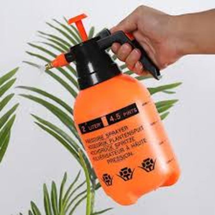 2L Hand held Garden Sprayer Pump Pressure Sprayers Plastic Plant Water ...