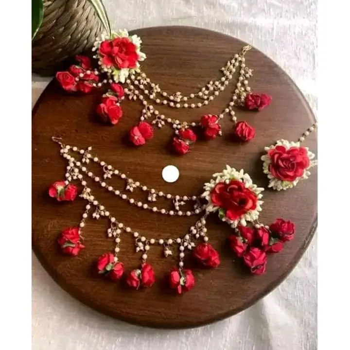 holuder ornaments looking beautiful ear ring tikly set | Daraz.com.bd