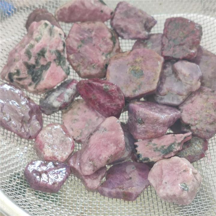 【happy one】Rare Madagascar Natural Stones and Minerals Red Corundum ...