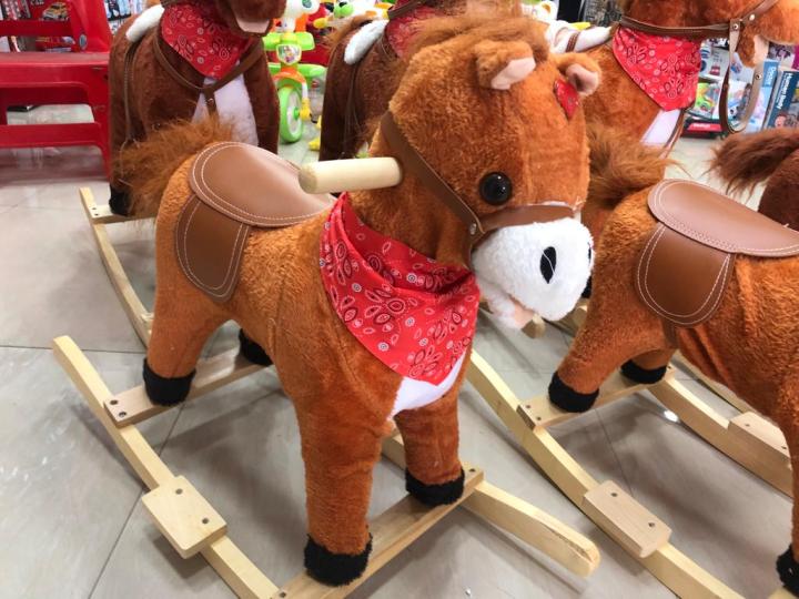 2-8 years Horse Toys Wooden Rocking Horses medium Indoor And Outdoor ...