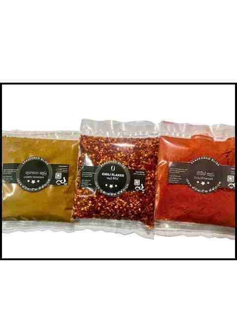 Family pack ( Chili powder, Chili flakes, Curry powder) 100g | Daraz.lk