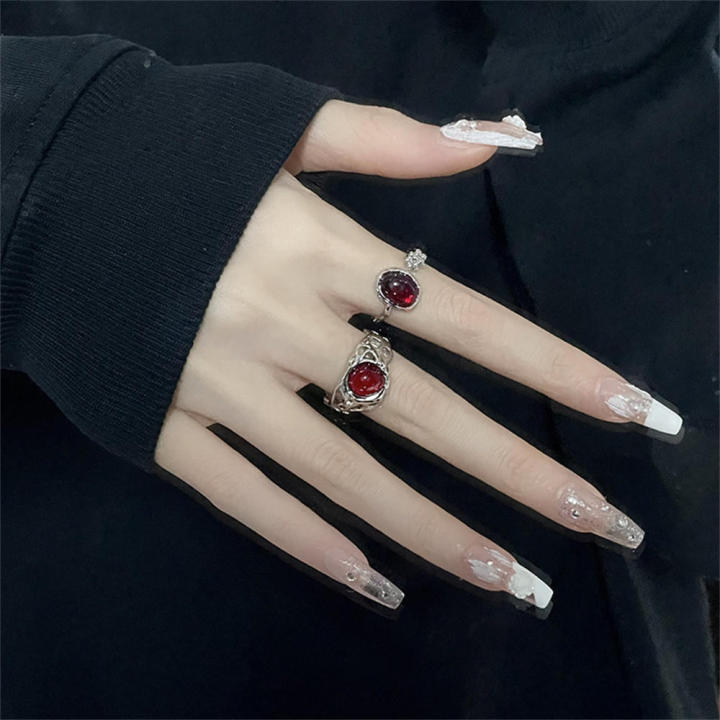 Irregular shape ring Exquisite Hollow design Red stone ring Vintage jewelry for Party Wedding ...