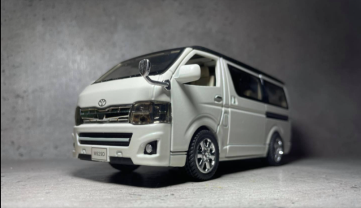 Toyota KDH Model Van 1:32 | Daraz.lk