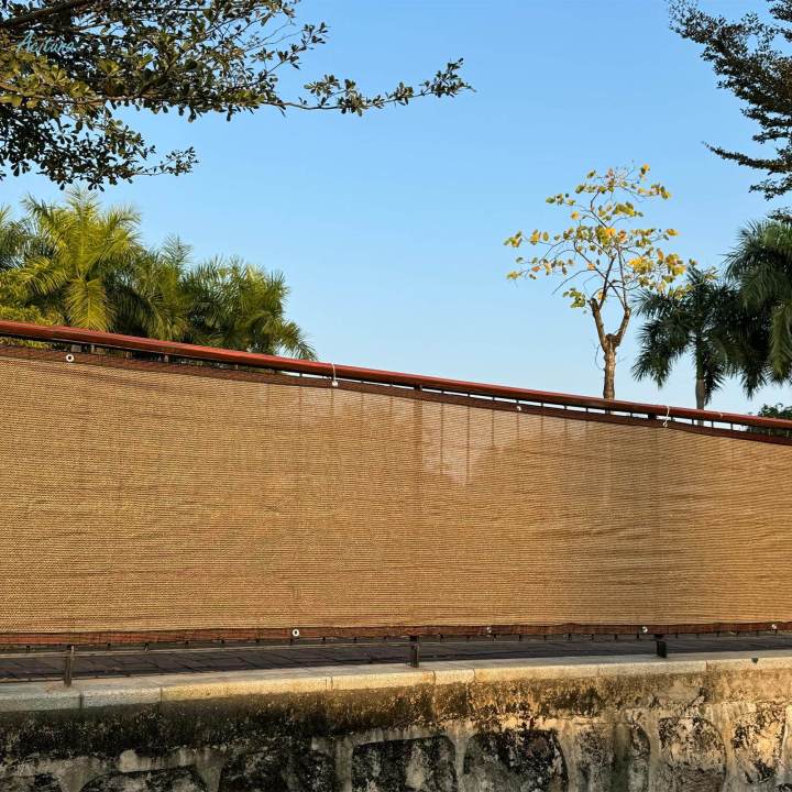 Balcony Fence Privacy Screen Mesh Shade Net Cover for Sand Backyard ...