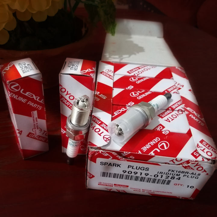 Toyota Spark Plug 4 Pices FK16BRAL8 | Daraz.lk