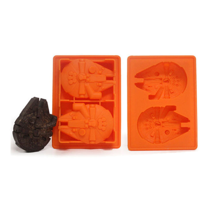 【YIYANGMAOYI111】1pcs Vintage 3D Star Wars Millenium Falcon Silicone Ice ...
