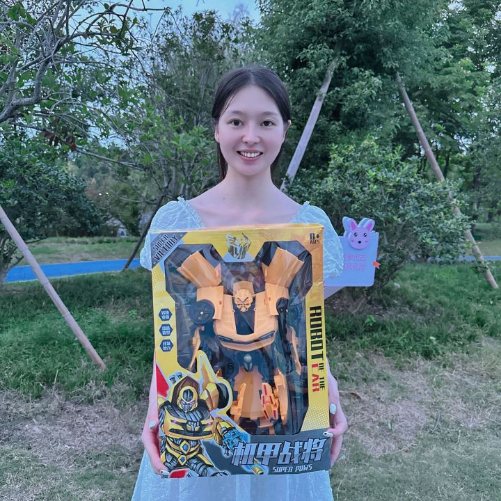 Transformer toy robot King Kong Optimus Wasp car model boy stall toys ...