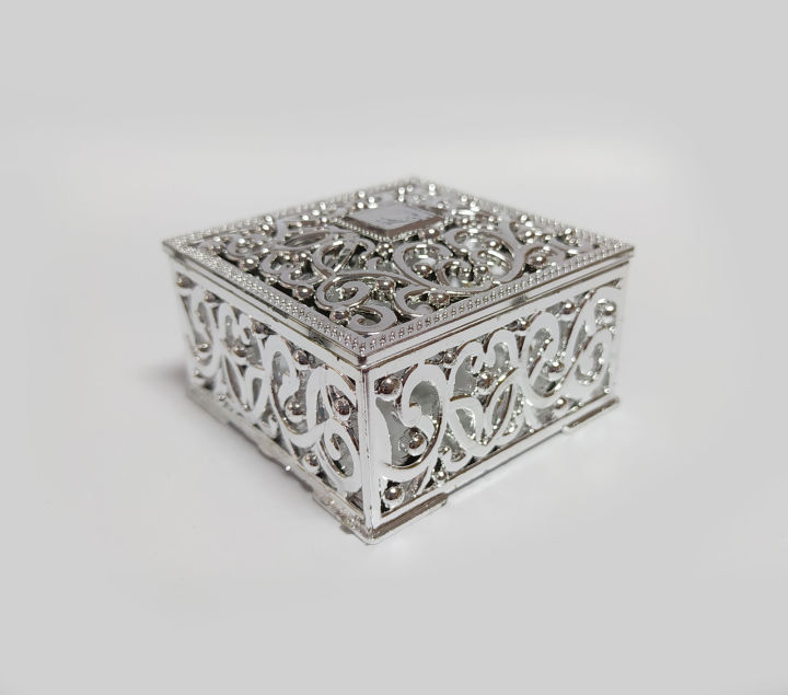 Decorative Cake Box Silver (50 Pcs) | Daraz.lk